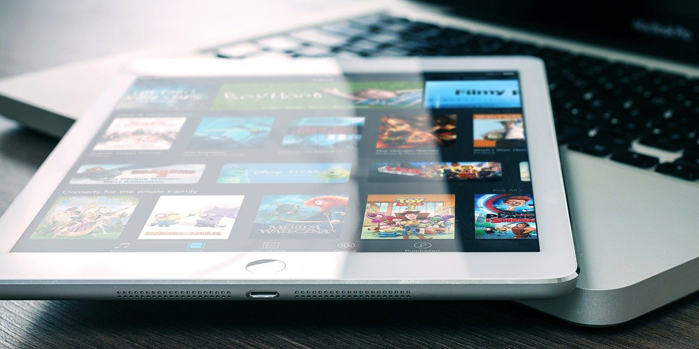 What is IGZO Display? What are the Pros and Cons? — Konsyse